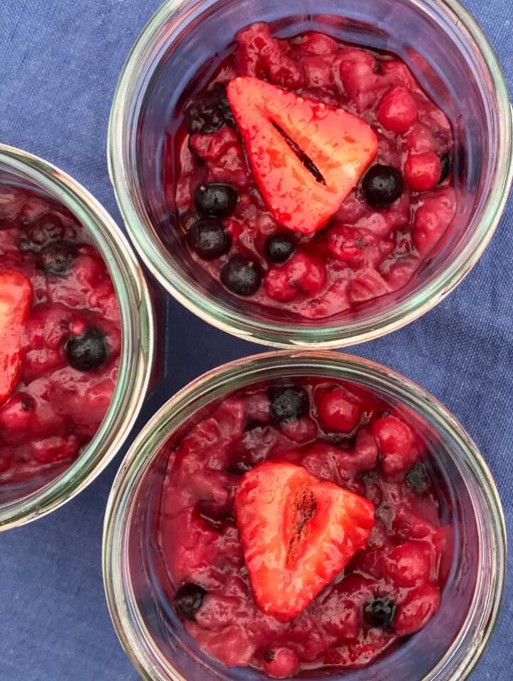 Summer Fruit Jelly - Cinnamon and Kale