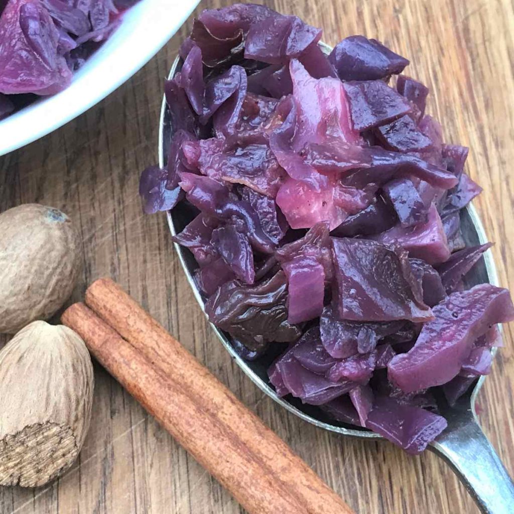 Slow Cooker Braised Red Cabbage - Cinnamon and Kale