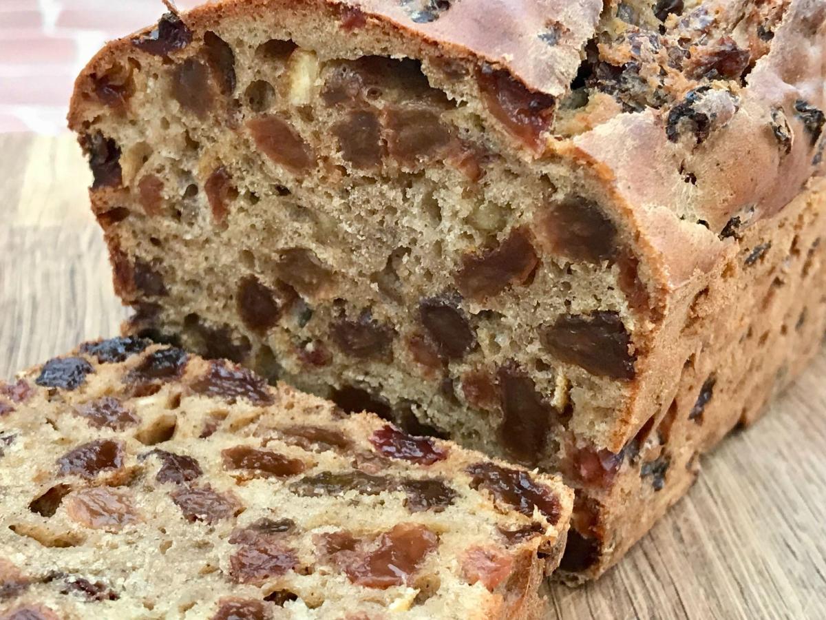 Fat Free Fruit Cake - Cinnamon and Kale