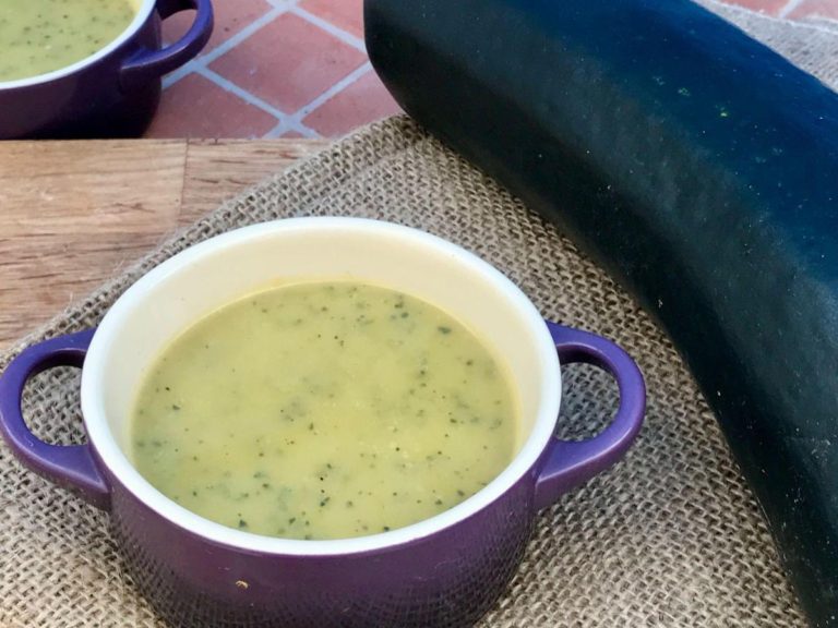 Marrow Soup - Cinnamon and Kale