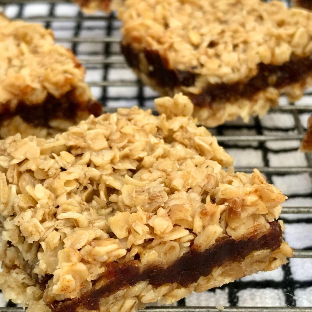 Healthy Apple Flapjacks - Cinnamon and Kale