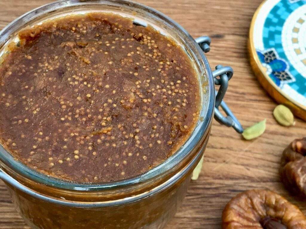 Fig Paste - Cinnamon and Kale