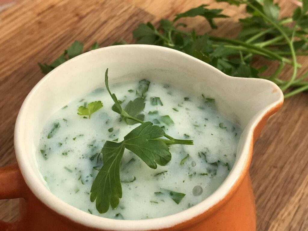 Gluten Free Parsley Sauce - Cinnamon and Kale