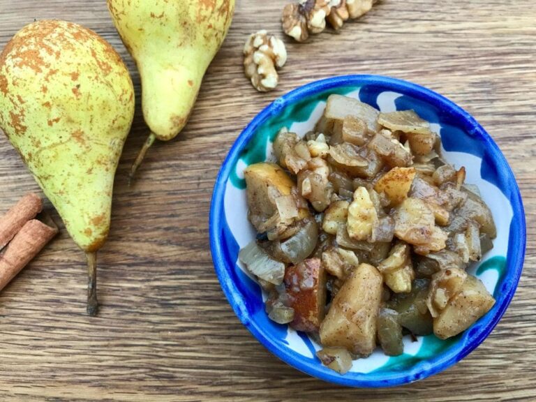 Quick Pear and Walnut Chutney - Cinnamon and Kale