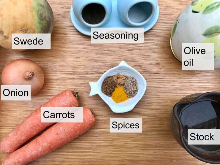 Spiced Carrot and Swede Soup - Cinnamon and Kale