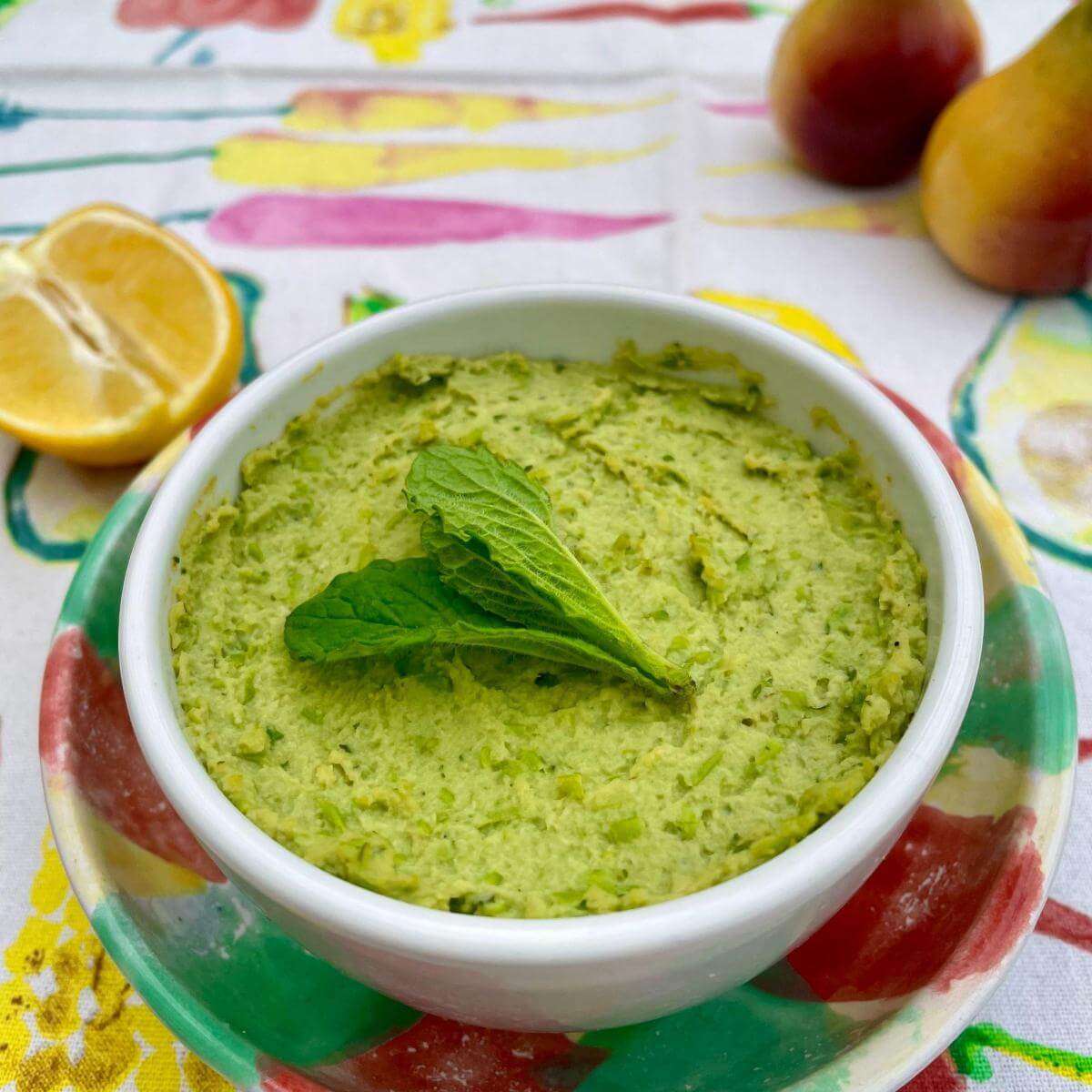 Easy Pea and Mint Dip - Cinnamon and Kale