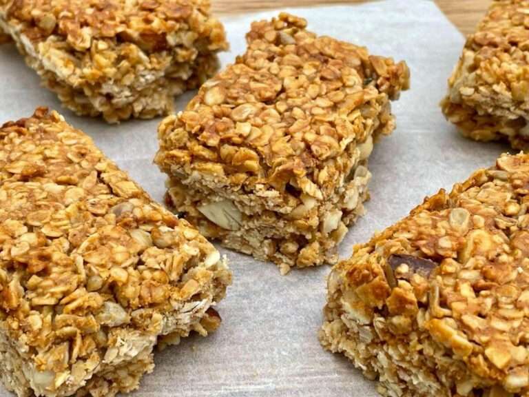 Healthy Muesli Bars - Cinnamon and Kale